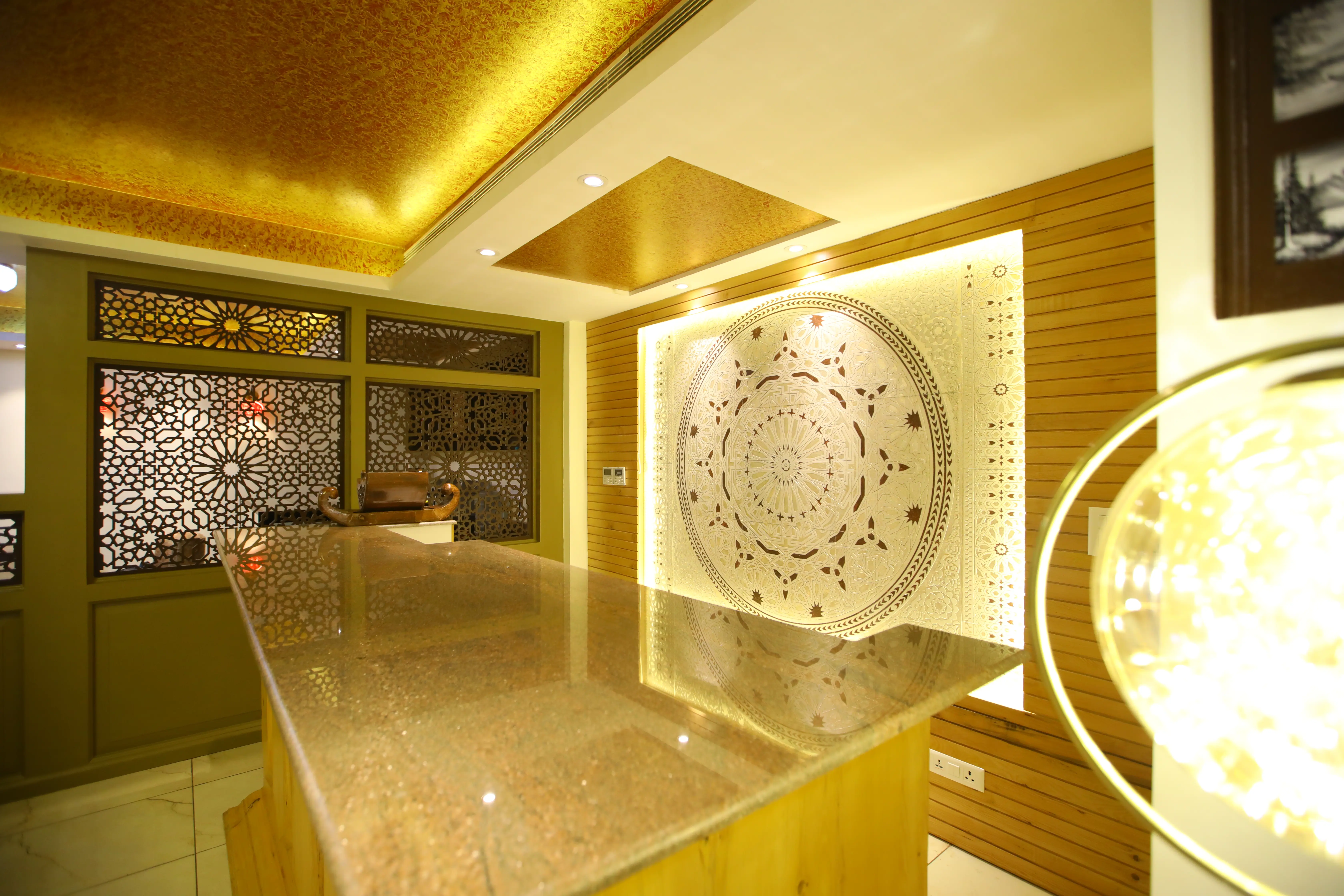 Shaf Excellency Hotel